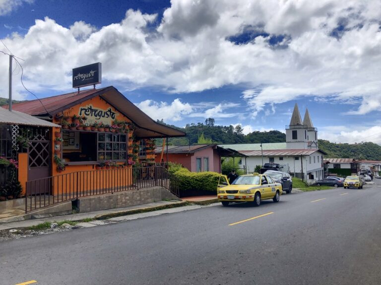 Discovering Beautiful Boquete, Panama - Explorer Genes
