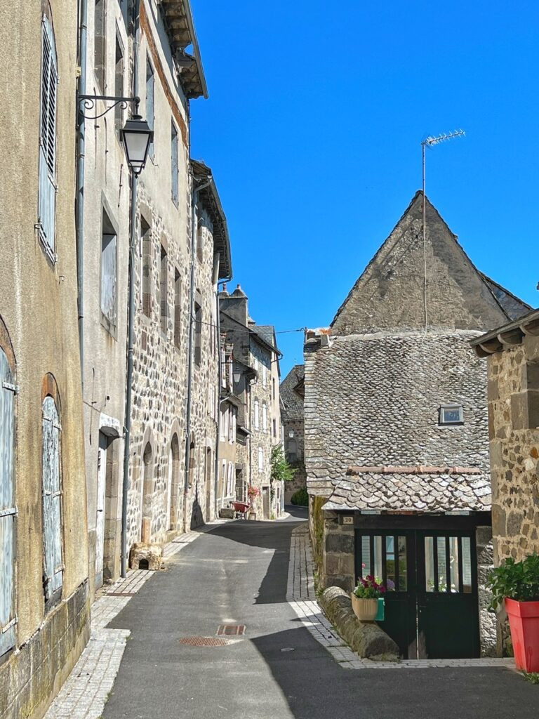 Living the Provincial Life in Aveyron, France - Explorer Genes