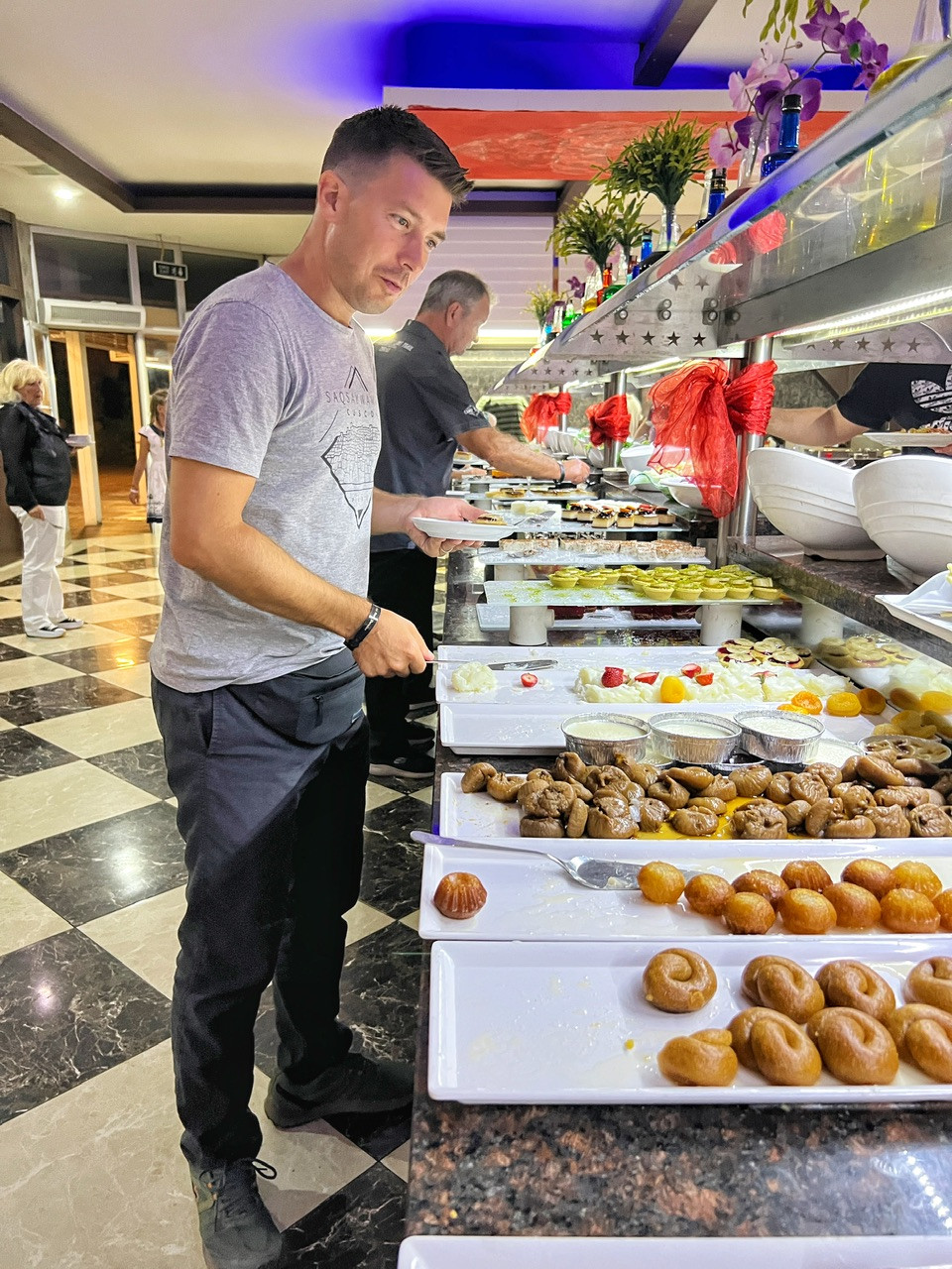 Being True Tourists on the Turkish Riviera-Side, Turkiye - Explorer Genes