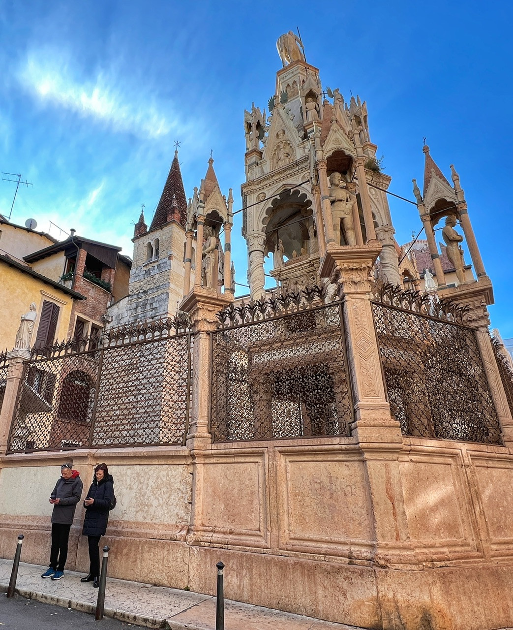 Fair Verona: Where we Lay our Scene...and Backpacks - Explorer Genes