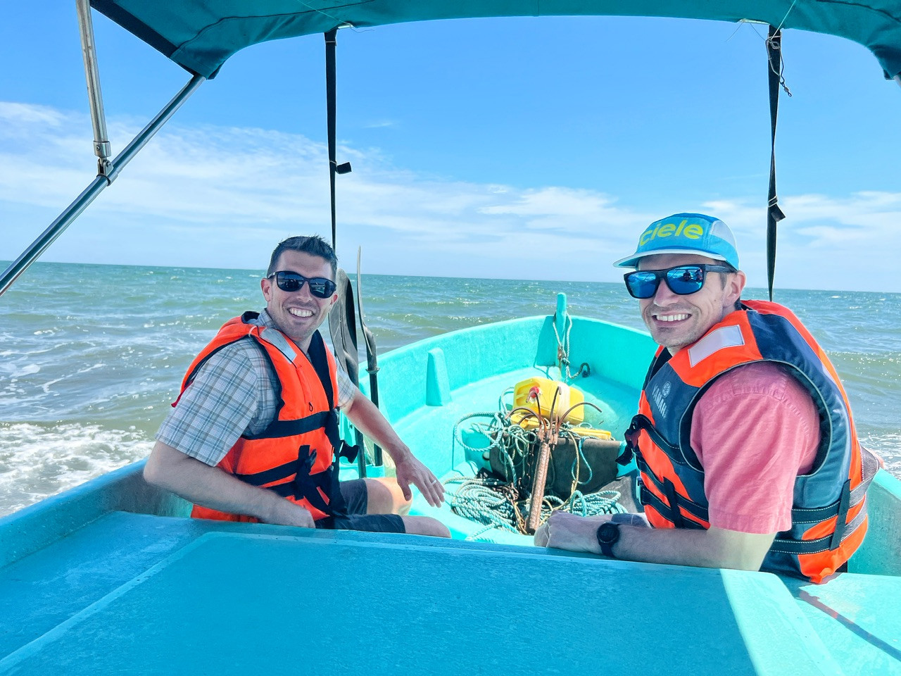 A Day at Isla de Iguana, Panama - Explorer Genes