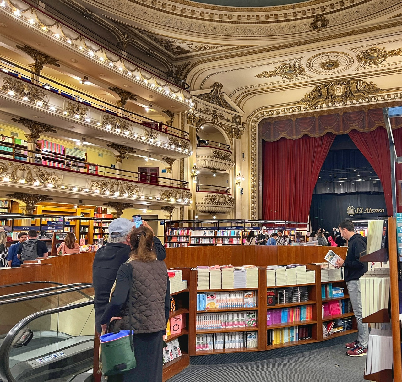 Color, Class & Culture in Buenos Aires, Argentina - Explorer Genes